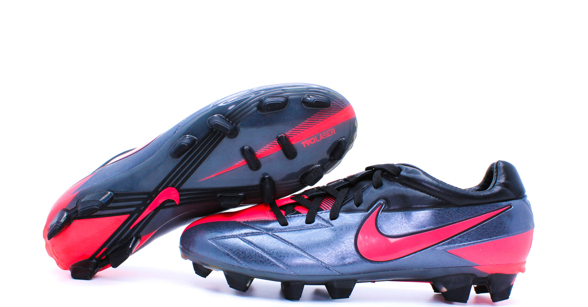 All products – Page 3 – Retro Soccer Cleats